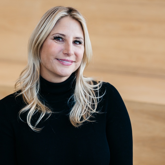 Mahée Paiement - Comédienne | Qui Joue Qui