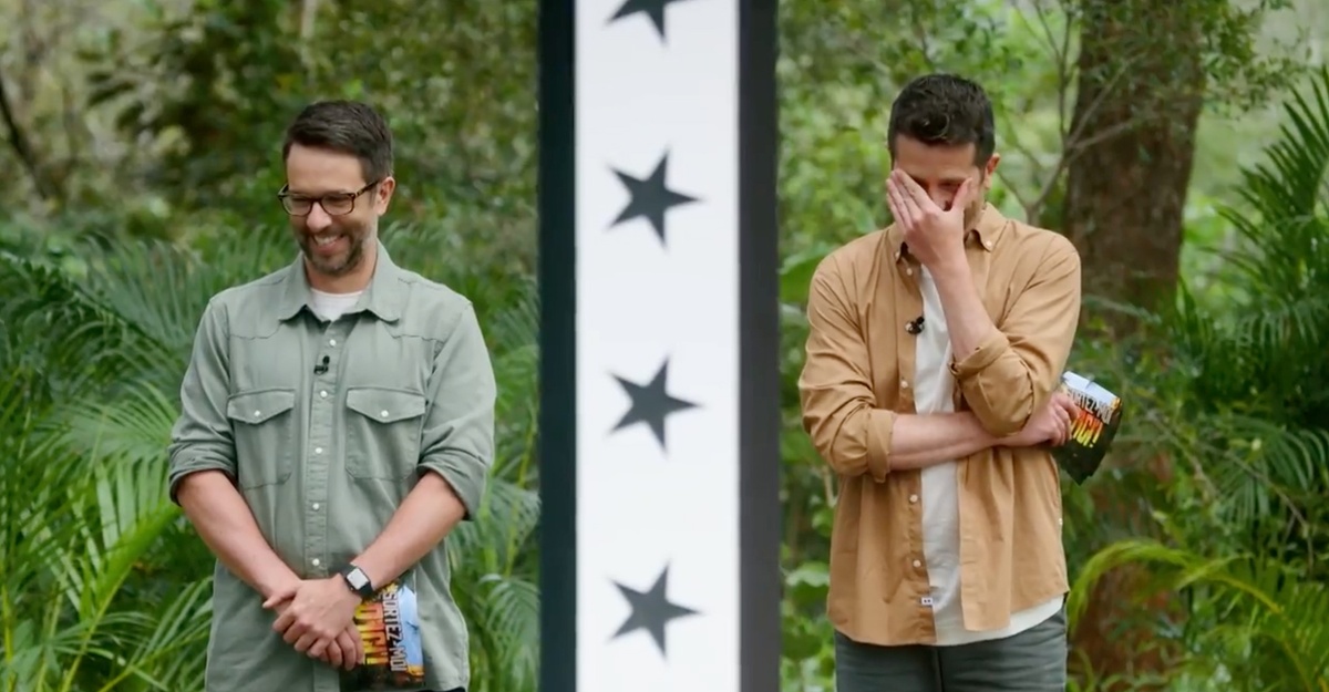 Alexandre Barrette teste un des défis des campeurs à Sortez-moi d'ici ...