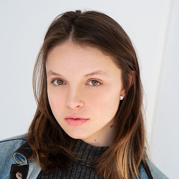 Willia Ferland-Tanguay - Comédienne | Qui Joue Qui