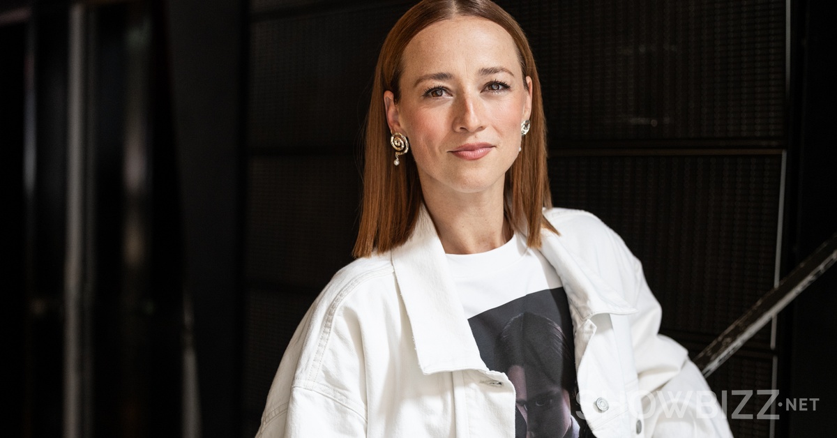 Karine Vanasse revient sur l'annonce de son couple avec Guillaume ...
