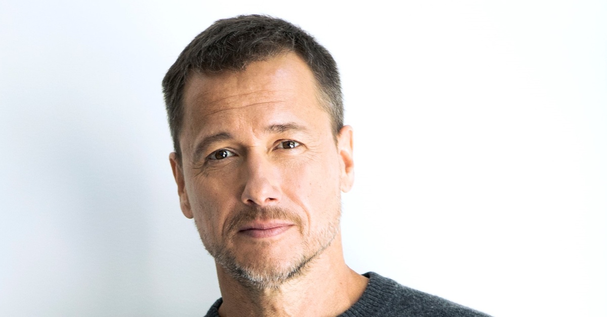 Stéphane Rousseau : Une enfance chez les nudistes, et une vie rocambolesque