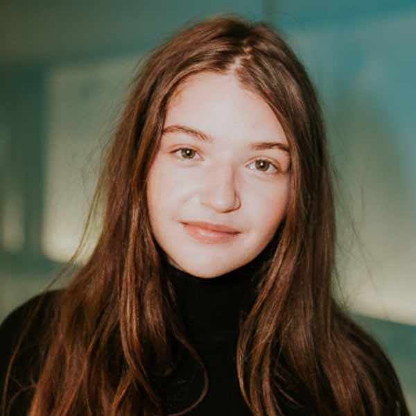 Élizabeth Tremblay-Gagnon - Comédienne | Qui Joue Qui