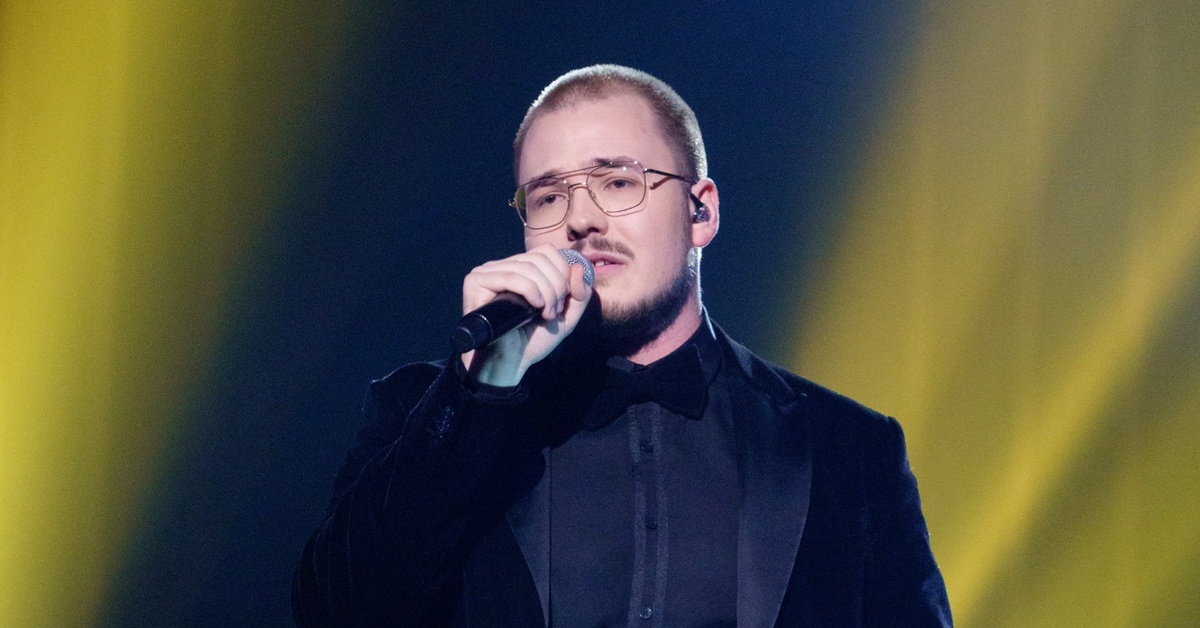 Yannick explique pourquoi il a décidé d'interpréter cette chanson en ...